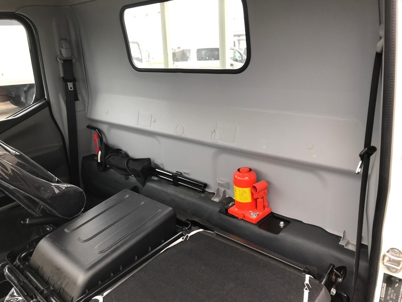 R1年☆平ボディ 2t 5MT 標準 ディーゼルターボ 3方開｜トラック在庫詳細｜株式会社ヤナギサワ自動車販売