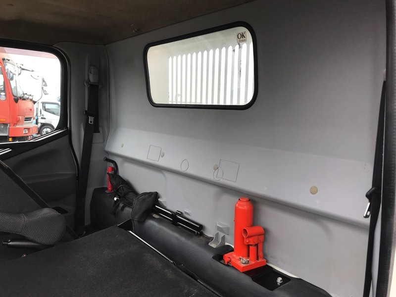 H29年☆3tダンプ 全低床 コボレーン付き 5MT ディーゼルターボ｜トラック在庫詳細｜株式会社ヤナギサワ自動車販売