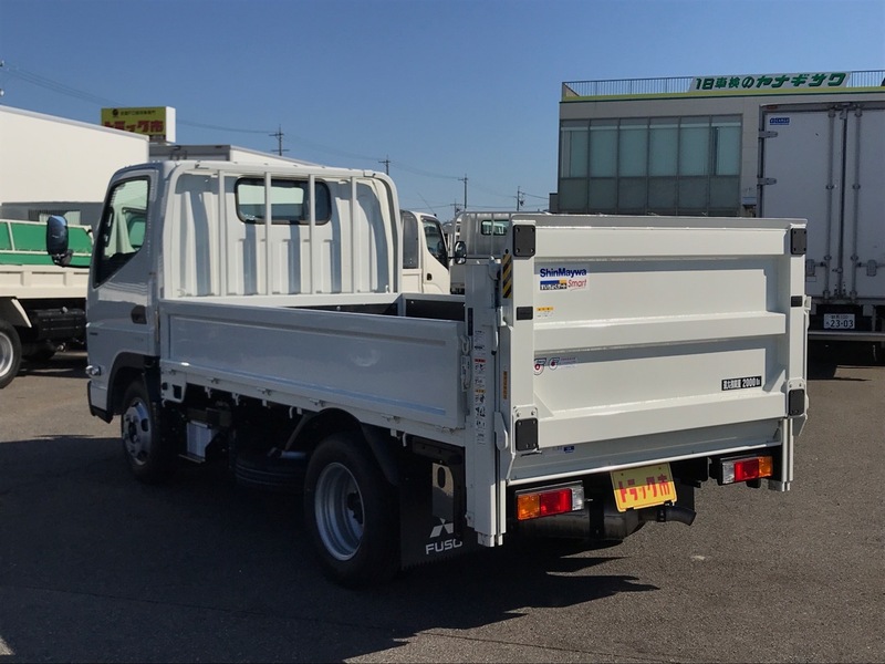 R4年☆平ボディ 垂直パワーゲート付き 2t 全低床 5MT 低走行！｜トラック在庫詳細｜株式会社ヤナギサワ自動車販売
