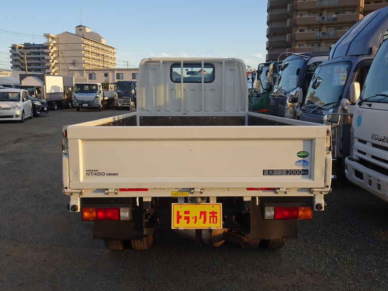 NT450アトラス 平ボディー 積載量2t 総重量5t未満 全低床｜トラック在庫詳細｜株式会社ヤナギサワ自動車販売