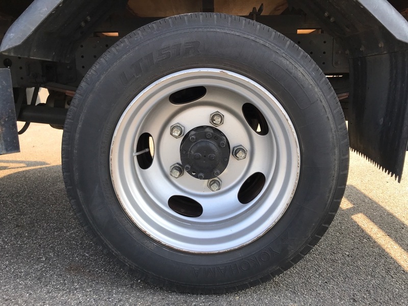 H29年☆平ボディ 3t 標準ロング 5MT 全低床｜トラック在庫詳細｜株式会社ヤナギサワ自動車販売