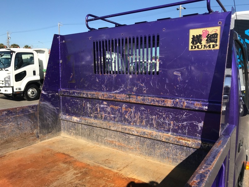 H28年☆セーフティローダーダンプ 3t 5MT 3方開｜トラック在庫詳細｜株式会社ヤナギサワ自動車販売