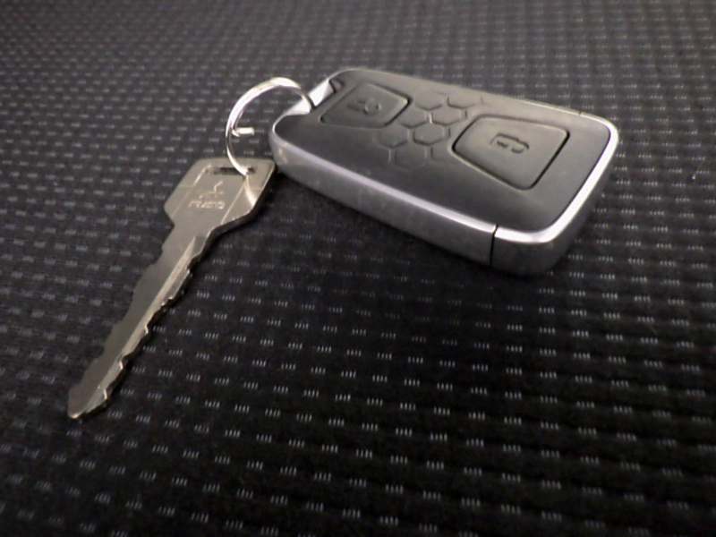 三菱ふそう キャンター Wキャブ 未使用車 全低床 ターボ スマートキー 2t 5MT！｜トラック在庫詳細｜株式会社ヤナギサワ自動車販売