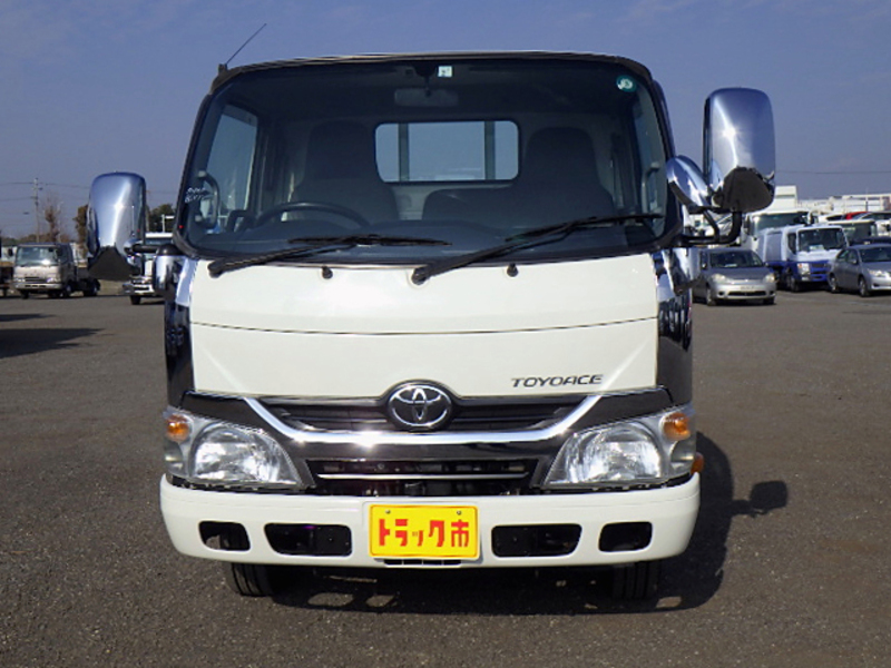 トヨタ トヨエース 平 垂直パワーゲート 標準10尺 全低床 ETC 取説 2t 5MT！｜中古トラック在庫詳細｜株式会社ヤナギサワ自動車販売