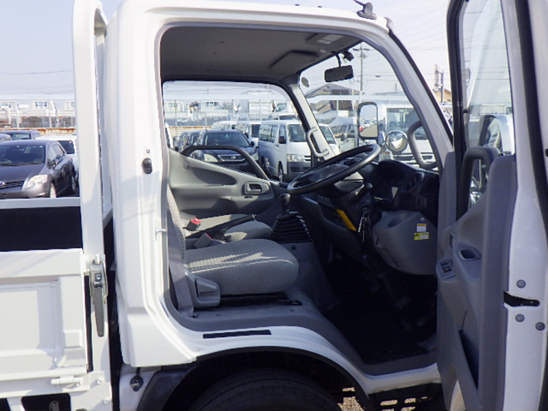 トヨタ トヨエース 平 垂直パワーゲート 標準10尺 全低床 ETC 取説 2t 5MT！｜中古トラック在庫詳細｜株式会社ヤナギサワ自動車販売