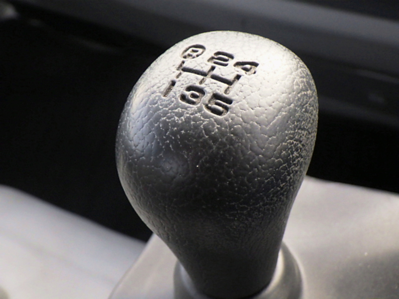 トヨタ トヨエース 平 垂直パワーゲート 標準10尺 全低床 ETC 取説 2t 5MT！｜中古トラック在庫詳細｜株式会社ヤナギサワ自動車販売