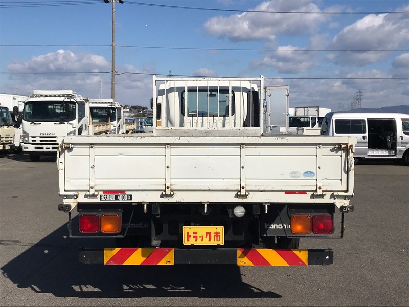 H26年☆平ボディ 4t 6.2mボディ 6MT 標準幅 ロープ穴4対｜トラック在庫詳細｜株式会社ヤナギサワ自動車販売