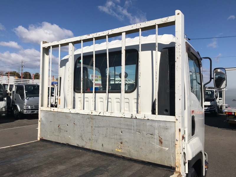 H26年☆平ボディ 4t 6.2mボディ 6MT 標準幅 ロープ穴4対｜トラック在庫詳細｜株式会社ヤナギサワ自動車販売