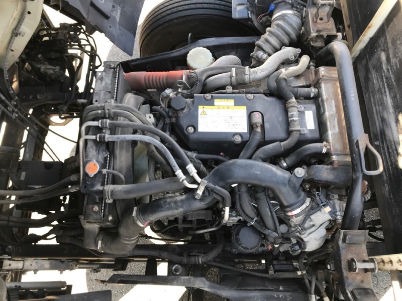 H26年☆平ボディ 4t 6.2mボディ 6MT 標準幅 ロープ穴4対｜トラック在庫詳細｜株式会社ヤナギサワ自動車販売