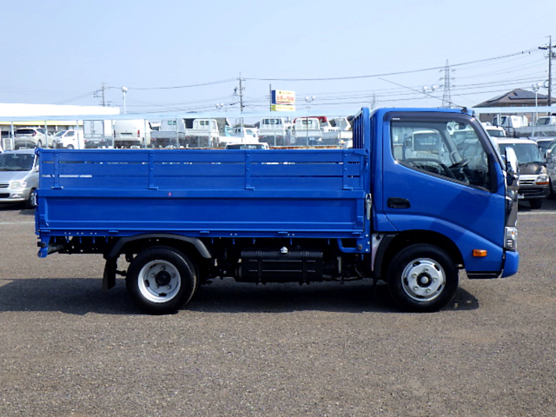 トヨタ ダイナトラック 平 標準 10尺 高床 2段アオリ 床板 ETC USB保証書 2t 5MT｜中古トラック在庫詳細｜株式会社ヤナギサワ自動車販売
