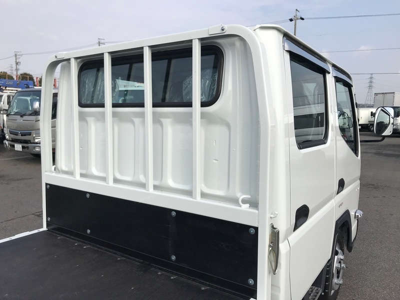 R4年☆6人乗りWキャブ 2t 3方開 5MT 低走行！｜トラック在庫詳細｜株式会社ヤナギサワ自動車販売