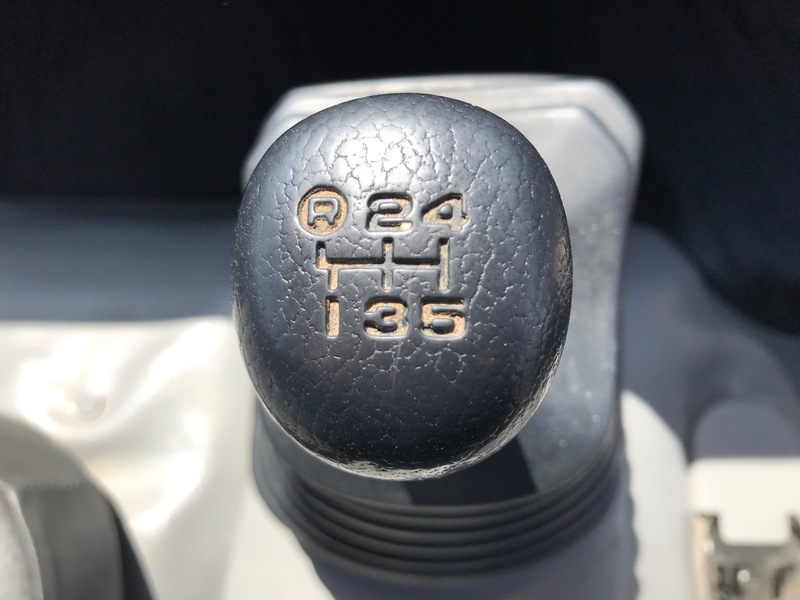 H27年☆3段クレーン付き平ボディ ラジコン ワイドセミロング 2t｜トラック在庫詳細｜株式会社ヤナギサワ自動車販売