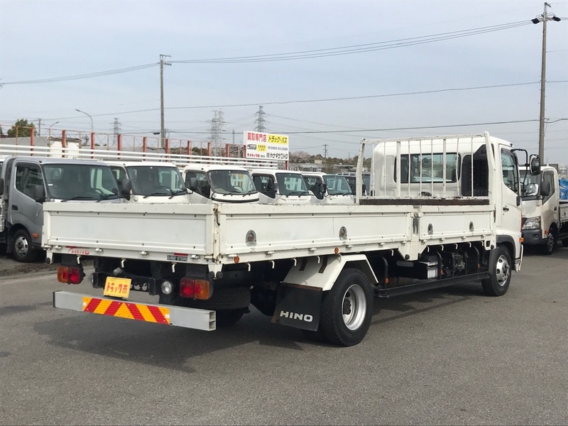 H28年☆平ボディ 積載3700kg 6MT 5方開 ロープ穴4対｜トラック在庫詳細｜株式会社ヤナギサワ自動車販売