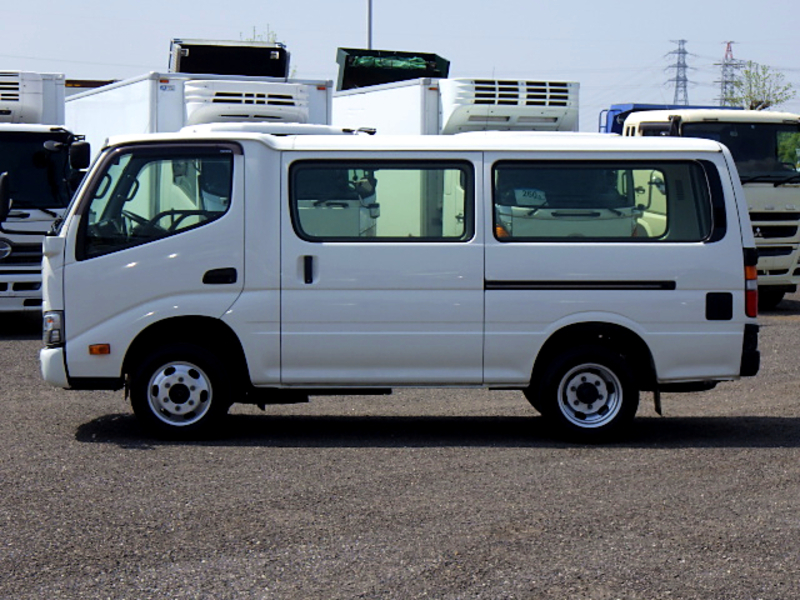 トヨタ ダイナ 絶版車 リア観音扉 ナビTV 純正ETC&ドラレコ 1.25t 5MT｜トラック在庫詳細｜株式会社ヤナギサワ自動車販売