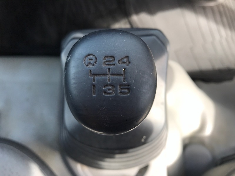 H27年☆平ボディ パワーゲート付き 2t 標準10尺 全低床 5MT｜中古トラック在庫詳細｜株式会社ヤナギサワ自動車販売