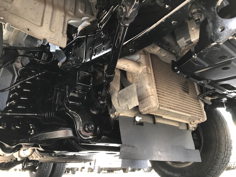 H27年☆平ボディ パワーゲート付き 2t 標準10尺 全低床 5MT｜中古トラック在庫詳細｜株式会社ヤナギサワ自動車販売