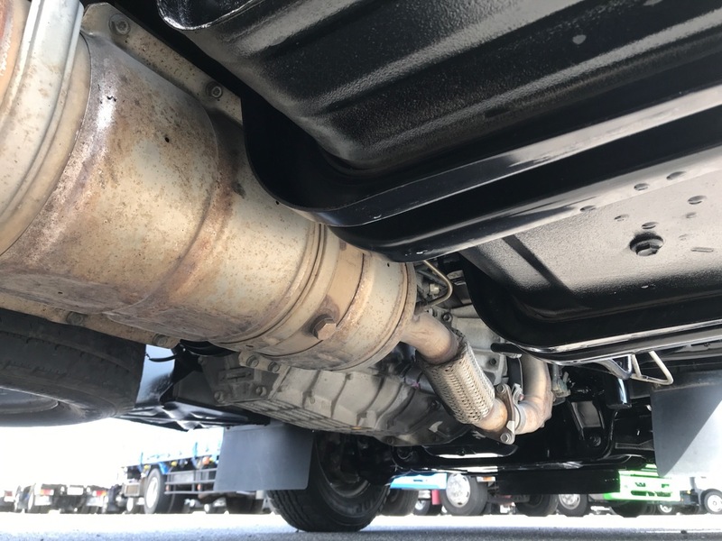 H27年☆平ボディ パワーゲート付き 2t 標準10尺 全低床 5MT｜中古トラック在庫詳細｜株式会社ヤナギサワ自動車販売