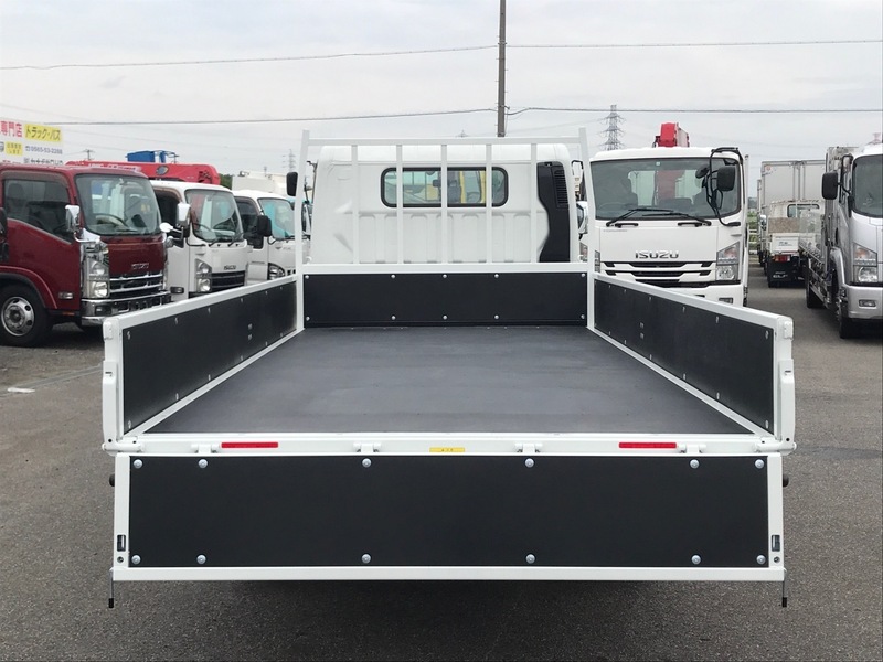 R5年☆平ボディ ワイドロング 2t 5MT 全低床 未使用車｜トラック在庫詳細｜株式会社ヤナギサワ自動車販売