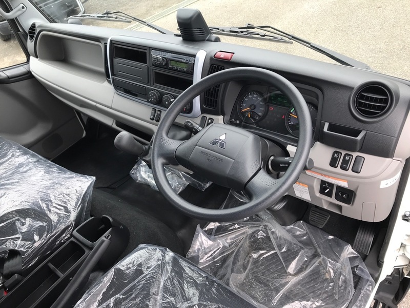 R5年☆平ボディ ワイドロング 2t 5MT 全低床 未使用車｜トラック在庫詳細｜株式会社ヤナギサワ自動車販売