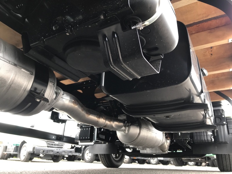 R5年☆平ボディ ワイドロング 2t 5MT 全低床 未使用車｜トラック在庫詳細｜株式会社ヤナギサワ自動車販売