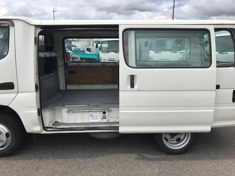 H29年☆ルートバン 2t 両側スライドドア 5MT キーレス｜中古トラック在庫詳細｜株式会社ヤナギサワ自動車販売