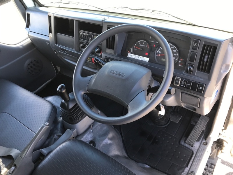 H27年☆平ボディ アルミハイブロック 2t 2段アオリ 5MT｜中古トラック在庫詳細｜株式会社ヤナギサワ自動車販売