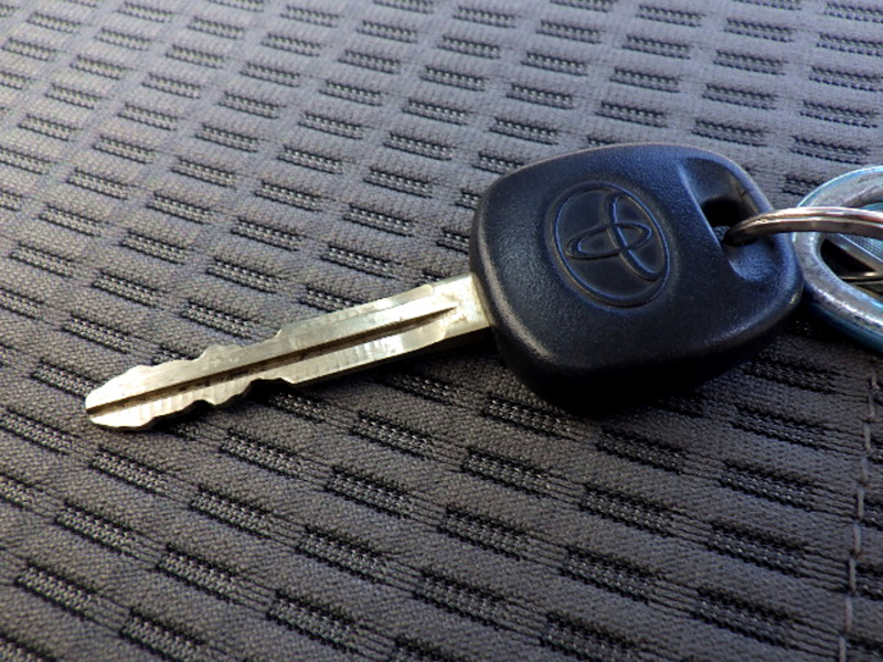 トヨタ トヨエース 平 垂直ゲート 標準 10尺 全低床 Bモニター ETC 2t 5MT｜トラック在庫詳細｜株式会社ヤナギサワ自動車販売