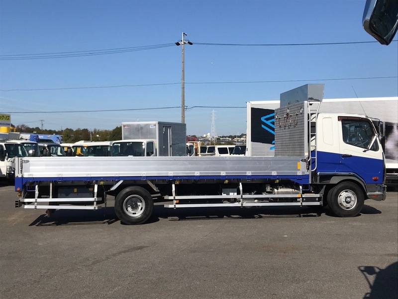 H27年☆平ボディ アルミブロック ベッド付き 6MT 6.2mロング 4t｜トラック在庫詳細｜株式会社ヤナギサワ自動車販売