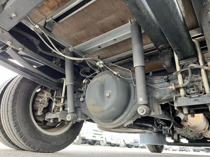 H26年☆平ボディ 2t ワイドセミロング 5MT｜中古トラック在庫詳細｜株式会社ヤナギサワ自動車販売