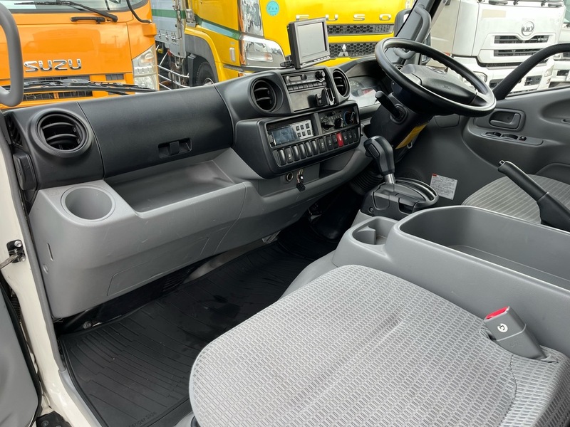 H29年☆低温冷凍車 -30度 2t 左右スライドドア スタンバイ付き｜中古トラック在庫詳細｜株式会社ヤナギサワ自動車販売