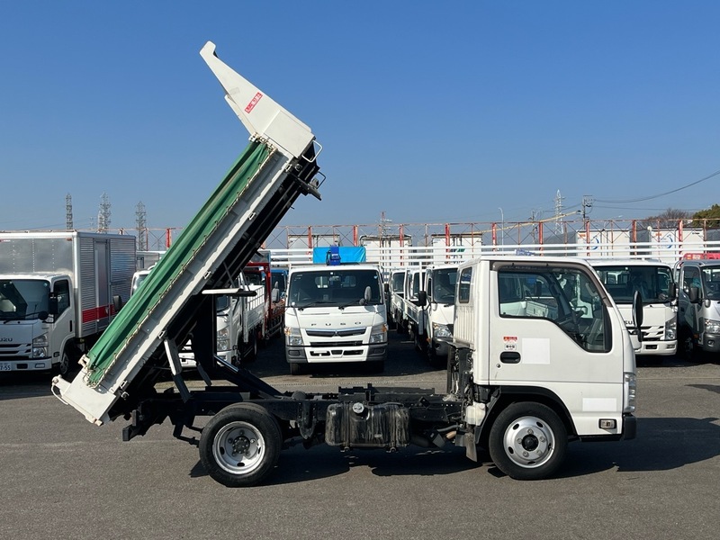 H27年☆土砂ダンプ 総重量5t未満 5t限定免許可 2t コボレーン｜中古トラック在庫詳細｜株式会社ヤナギサワ自動車販売