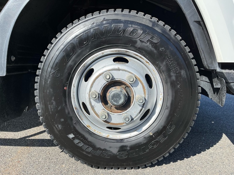 H28年☆平ボディ ベッド付き 4t 6.2mボデー 標準キャビン 6MT｜中古トラック在庫詳細｜株式会社ヤナギサワ自動車販売