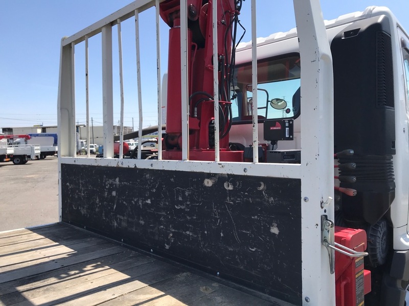 H30年☆4段クレーン付き平ボディ ラジコン 2.93t吊 4t ユニック｜中古トラック在庫詳細｜株式会社ヤナギサワ自動車販売