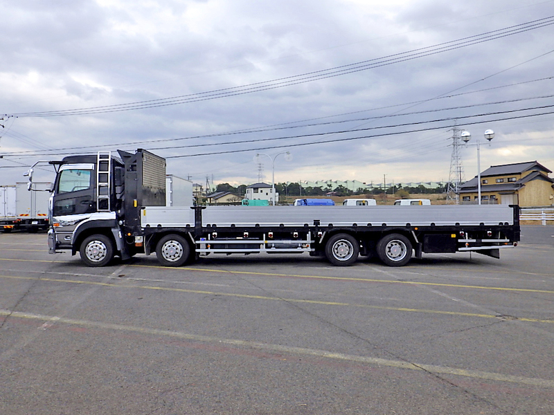 UDトラックス クオン 平ボディ アルミブロック 13.7t 4軸低床 リアエアサス｜中古トラック在庫詳細｜株式会社ヤナギサワ自動車販売