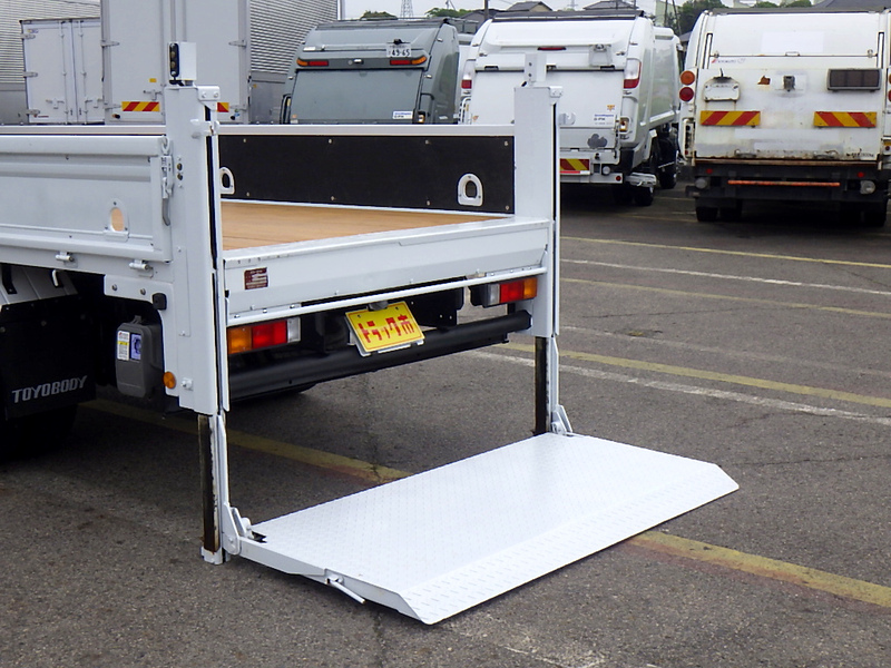 三菱ふそう キャンタ 平 垂直PG 標準ロング 極東開発 メッキパーツ ETC 2t 5MT｜中古トラック在庫詳細｜株式会社ヤナギサワ自動車販売